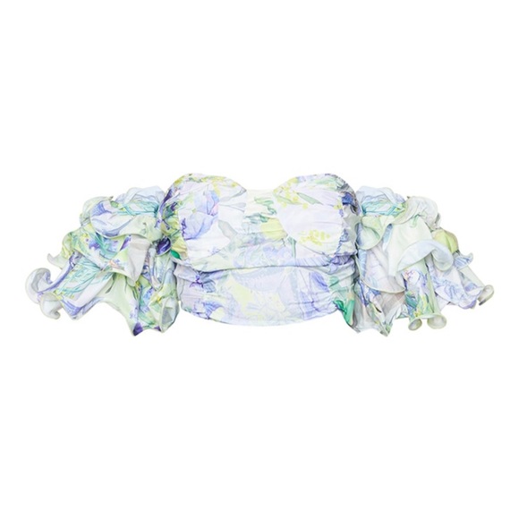 PrettyLittleThing | Tops | White Floral Ruffle Puff Sleeve Bardot Crop ...